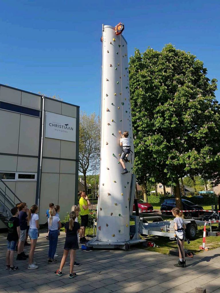 The Device Bracket is a stable and reliable anchor for rigid ...